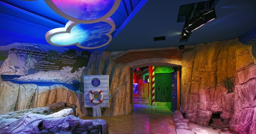 Kay Elliott Architects - Sea Life aquarium, Venice | News | Building Design