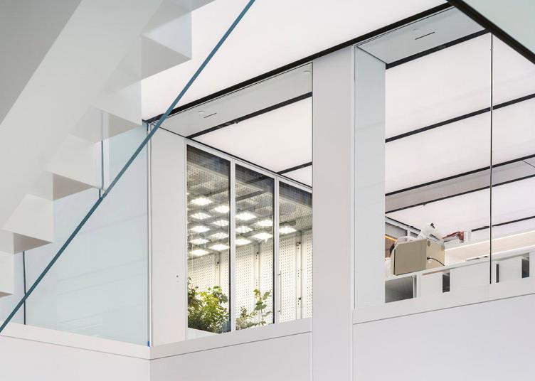 Fosters completes ‘groundbreaking’ NYC headquarters with OXMAN | News ...