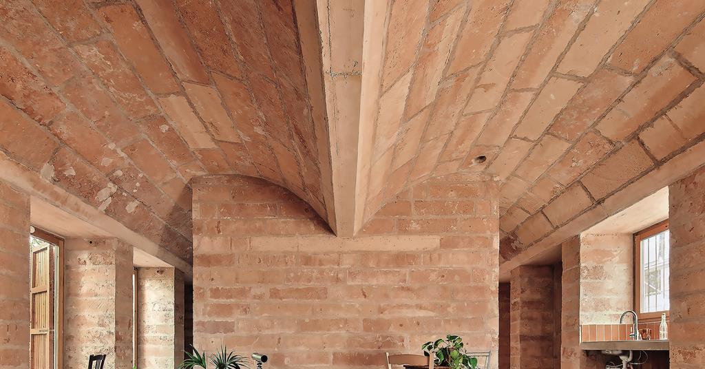 Cris Ballester Parets awarded 2024 RA architecture prize | News | Building Design