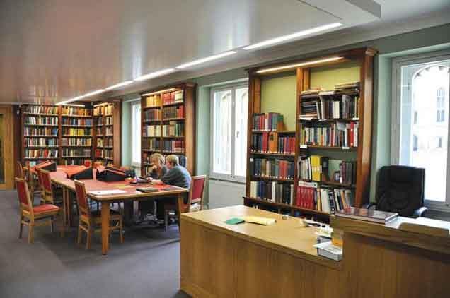 Parker Library in Cambridge by Kilburn Nightingale Architects ...