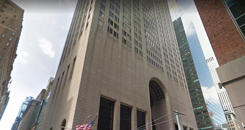 Terry Farrell joins clamour to save AT&T building in New York | News ...