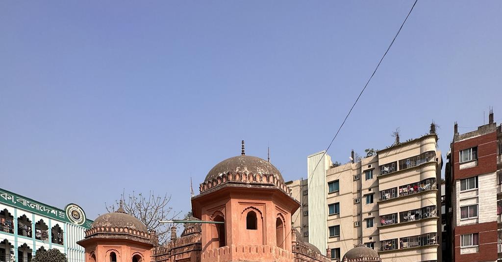 Dhaka Architectural Guide: ‘A city changing at a dizzying speed ...