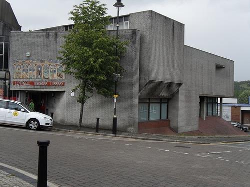 The Valleys: some of the saddest sights in Britain | Building Study ...