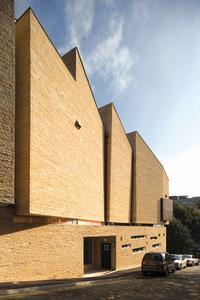 Discovery zone | Building Study | Building Design