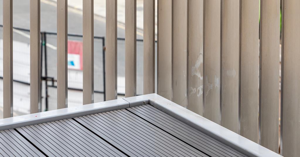 Assessing aluminium decking systems: Properties, performance & key ...
