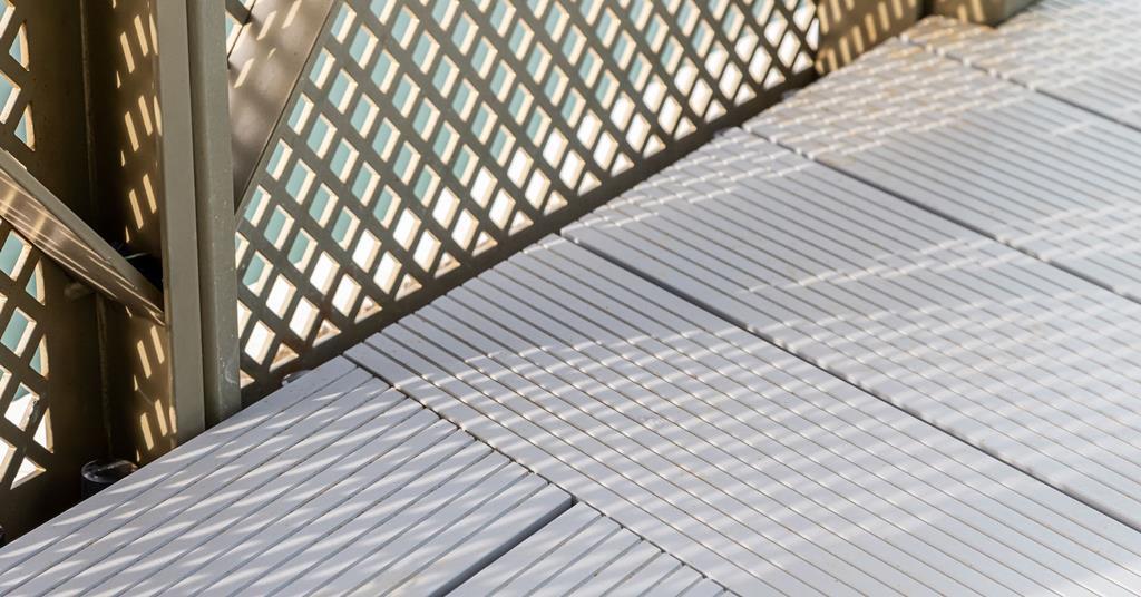 Assessing aluminium decking systems: Properties, performance & key ...