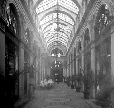 Building a Library 31: The Arcades Project, Walter Benjamin | Review ...