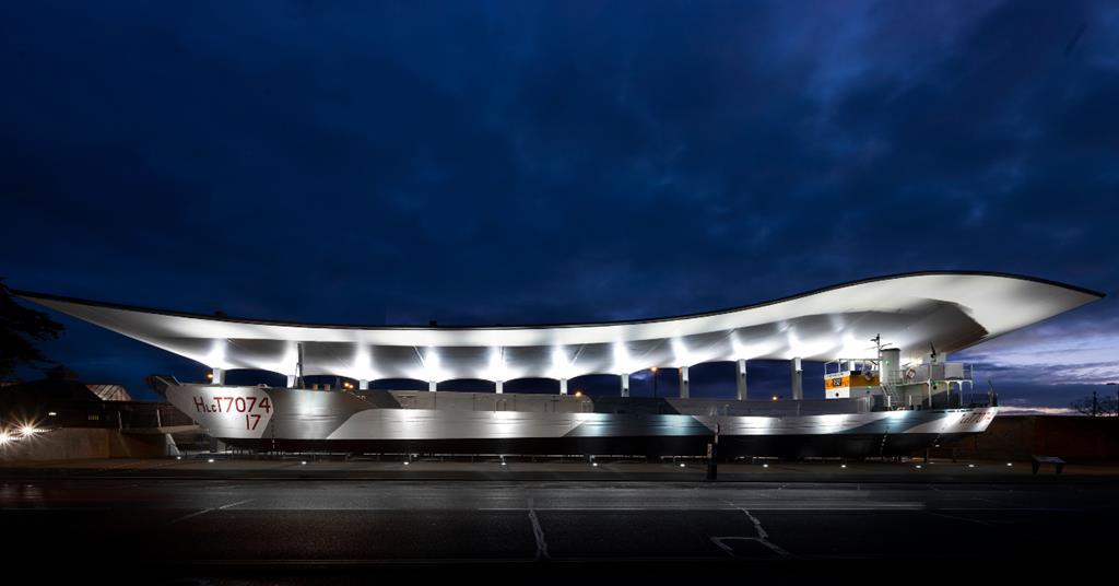 Architect helps last surviving D-Day craft make dramatic final landing ...