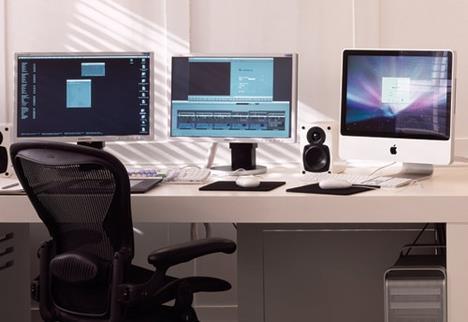 Bespoke Avid desks by AKA Design | Features | Building Design