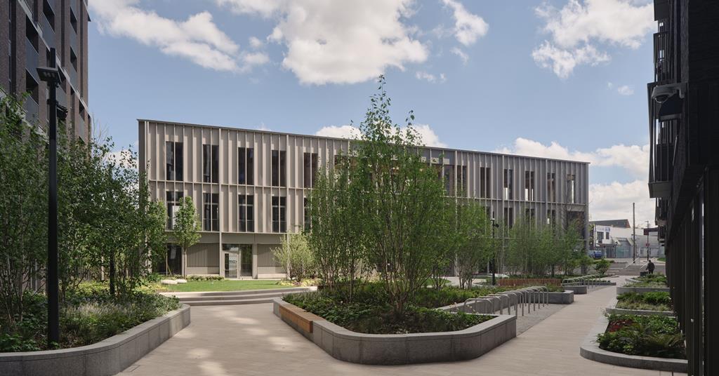 Trio of architects completes latest phase of King’s Cross redevelopment ...