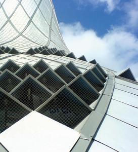 Skirting the runway | Technical | Building Design