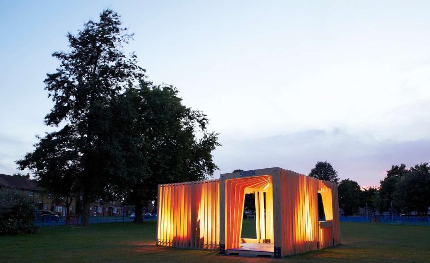 Architecture graduates create temporary timber installation | News ...