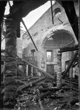 Life in ruins | Archive Titles | Building Design