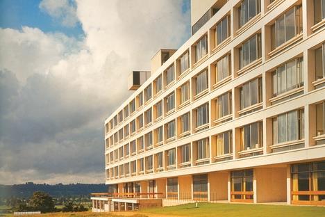 Powell & Moya's influential healthcare buildings | Features | Building ...