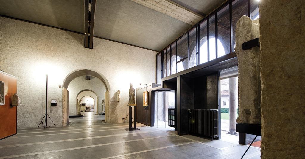 Paul Williams' inspiration: Castelvecchio museum, Verona by Carlo ...