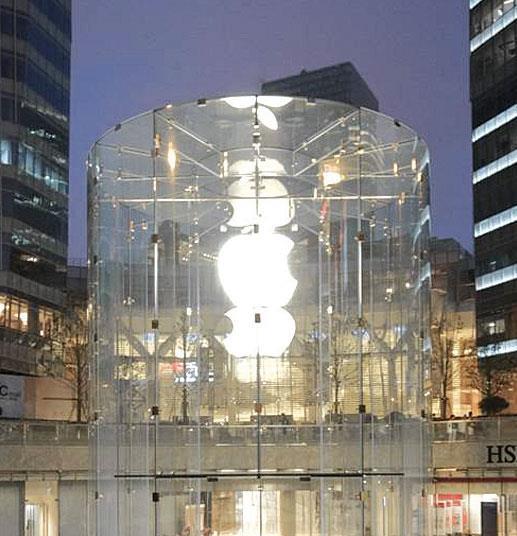 Glass staircases in Apple’s Covent Garden store | Technical | Building ...