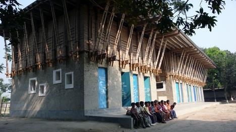 School in Rudrapur, Bangladesh | Building Study | Building Design