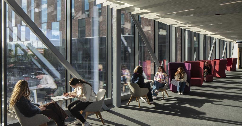 FCBS’ Ulster University project graduates with honours | News ...
