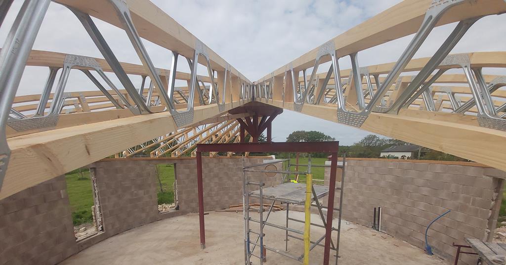 The Hobbit House: A unique circular roof held up with MiTek’s Posi ...