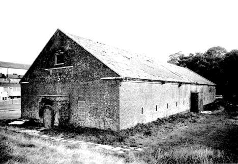 Architecture minister lists 19 historic military buildings | News ...