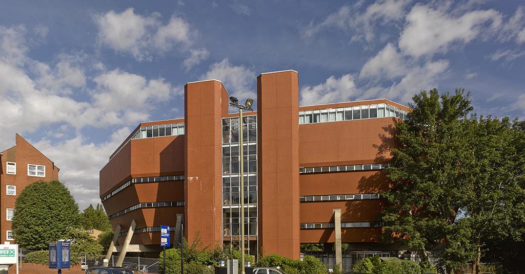 Design competition launched to restore James Stirling's Florey building ...