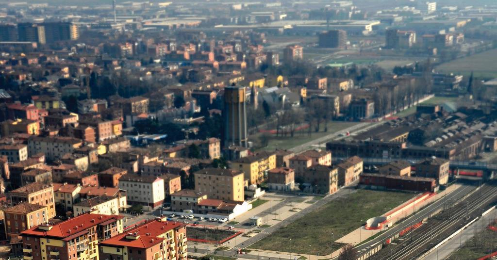 Enzo Ferrari Museum by Future Systems and Shiro Studio | Building Study ...