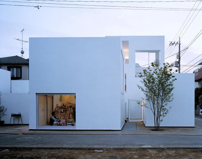 Photographing architecture 101: Scale | Features | Building Design