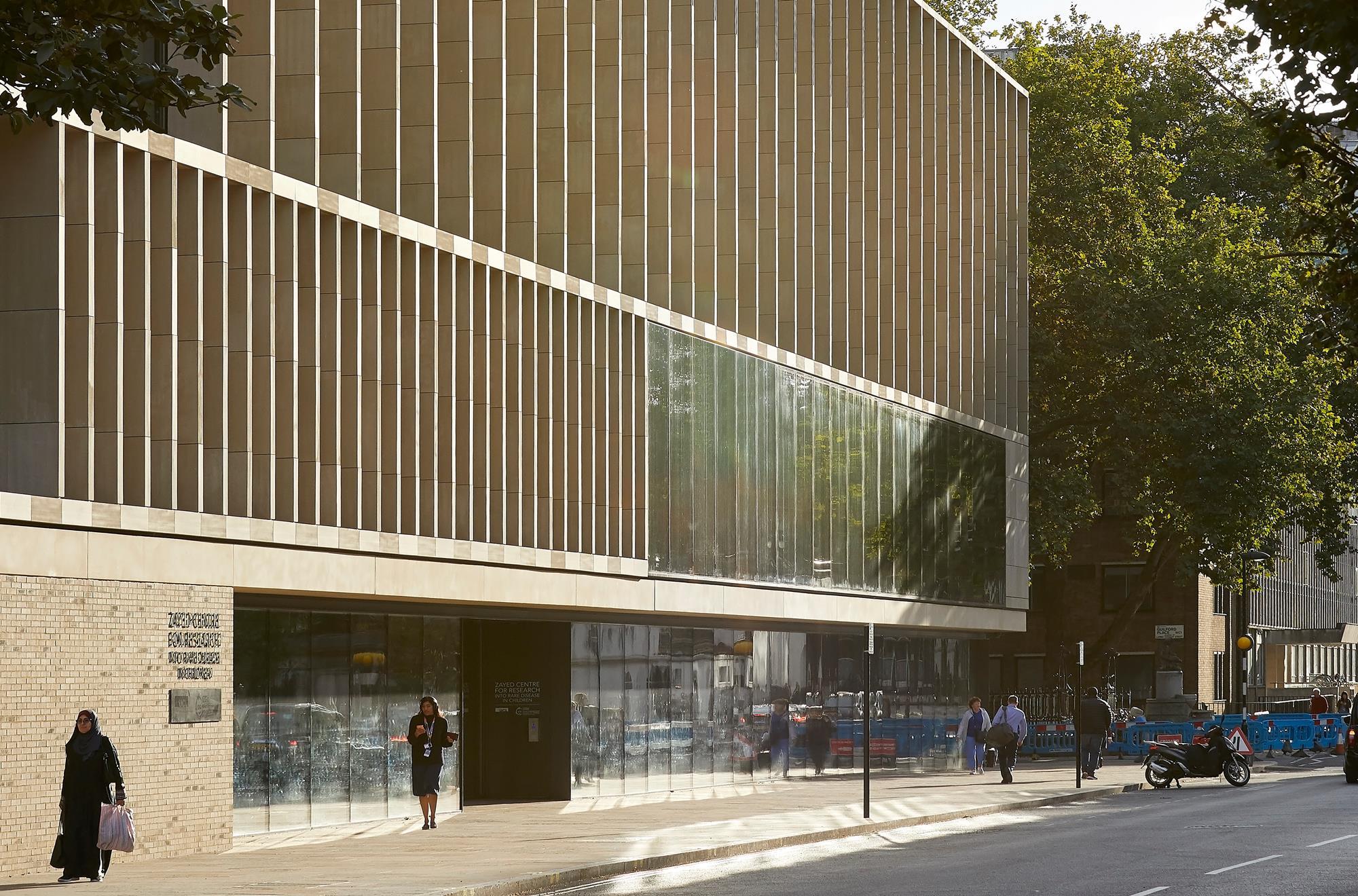 Building Study: Zayed Centre, Great Ormond Street, by Stanton Williams ...