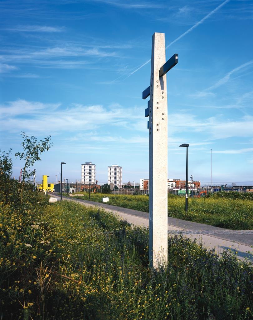 East London's Greenway by Adams & Sutherland Architects | Building ...