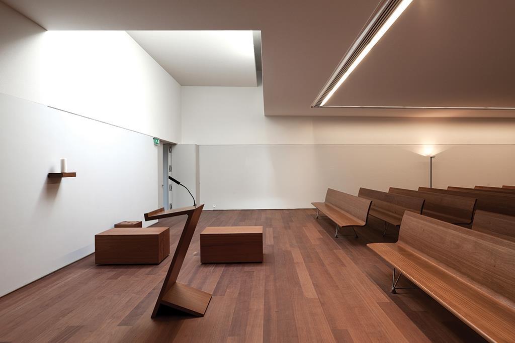 Kortrijk Crematorium by Souto de Moura Arquitectos and SumProject ...