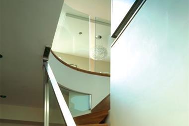 Westarchitecture's stringerless stair for a mews house in west London ...